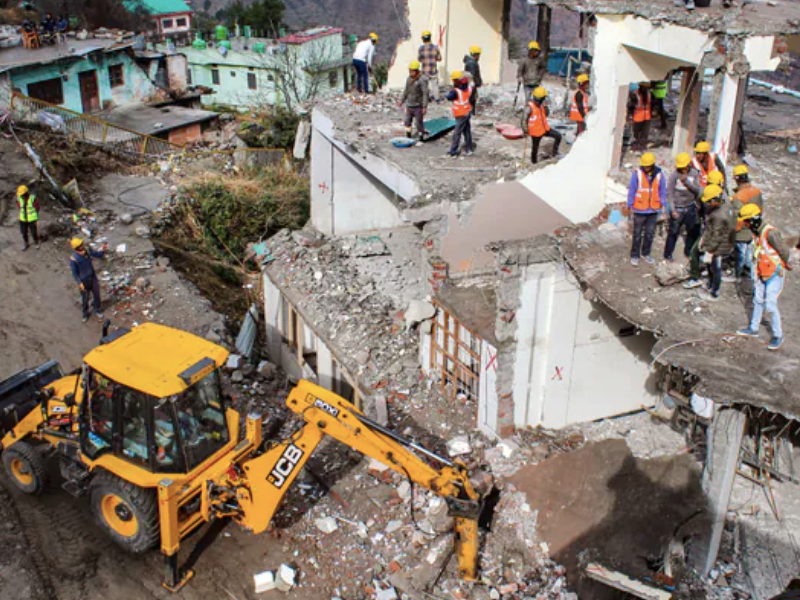 Project Risky If Not Managed Briskly: Mastering Risk Management in ...